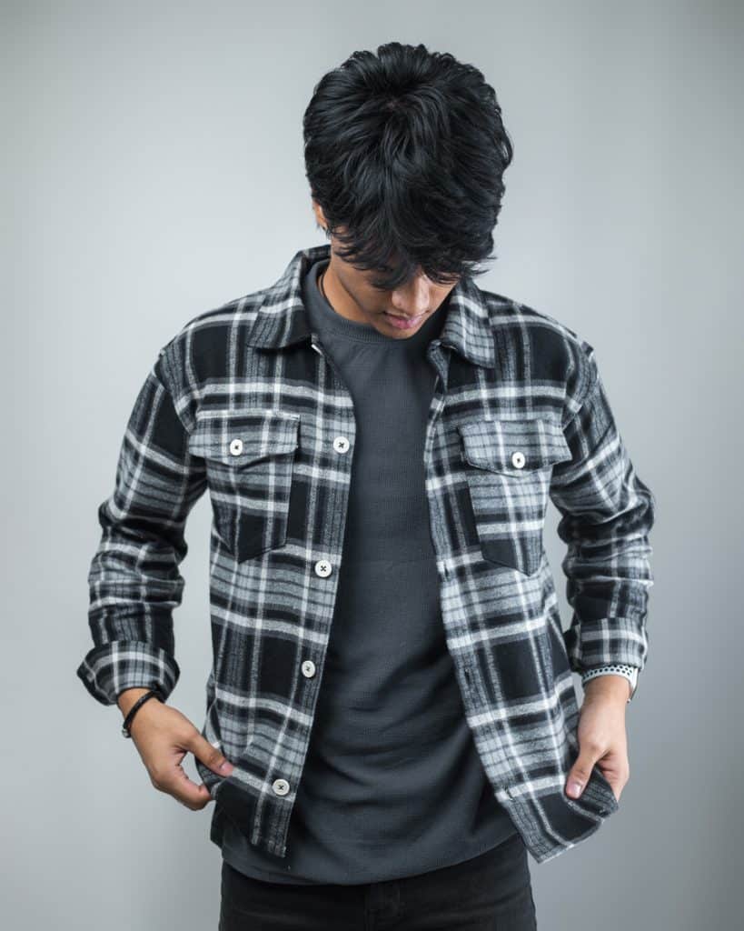 Flannels - Gorur Ghash