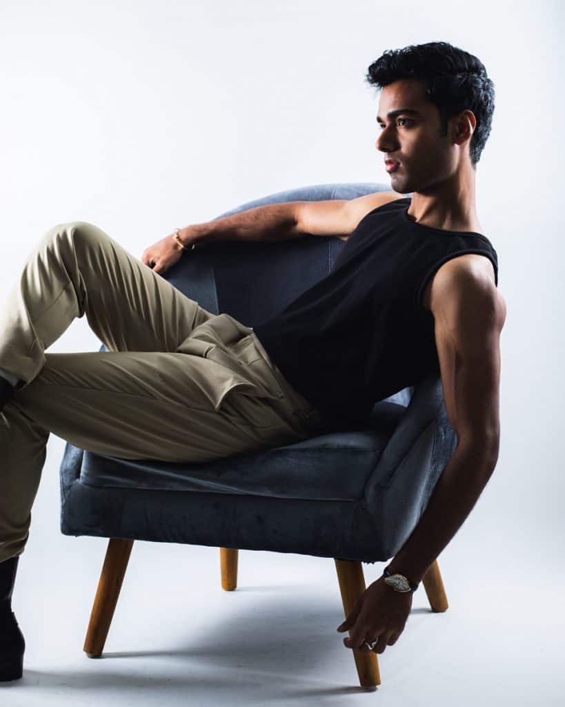 Men's Ribbed Tank Top in Black - Gorur Ghash