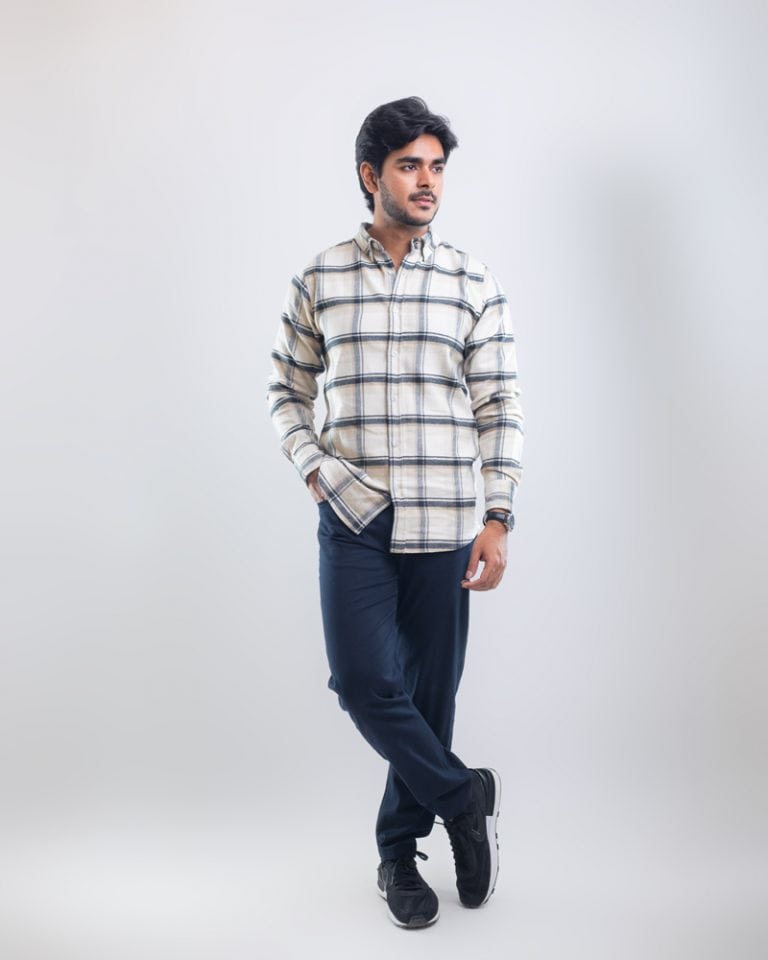 Flannels - Gorur Ghash