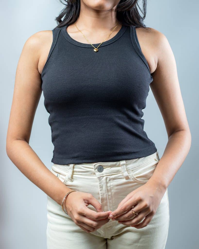 Women’s Racerback Ribbed Tank Top in Black - Gorur Ghash