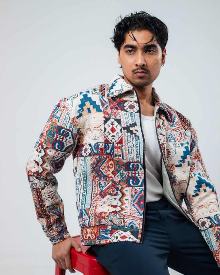 Men's Carpet Textured Jacket in White - Gorur Ghash